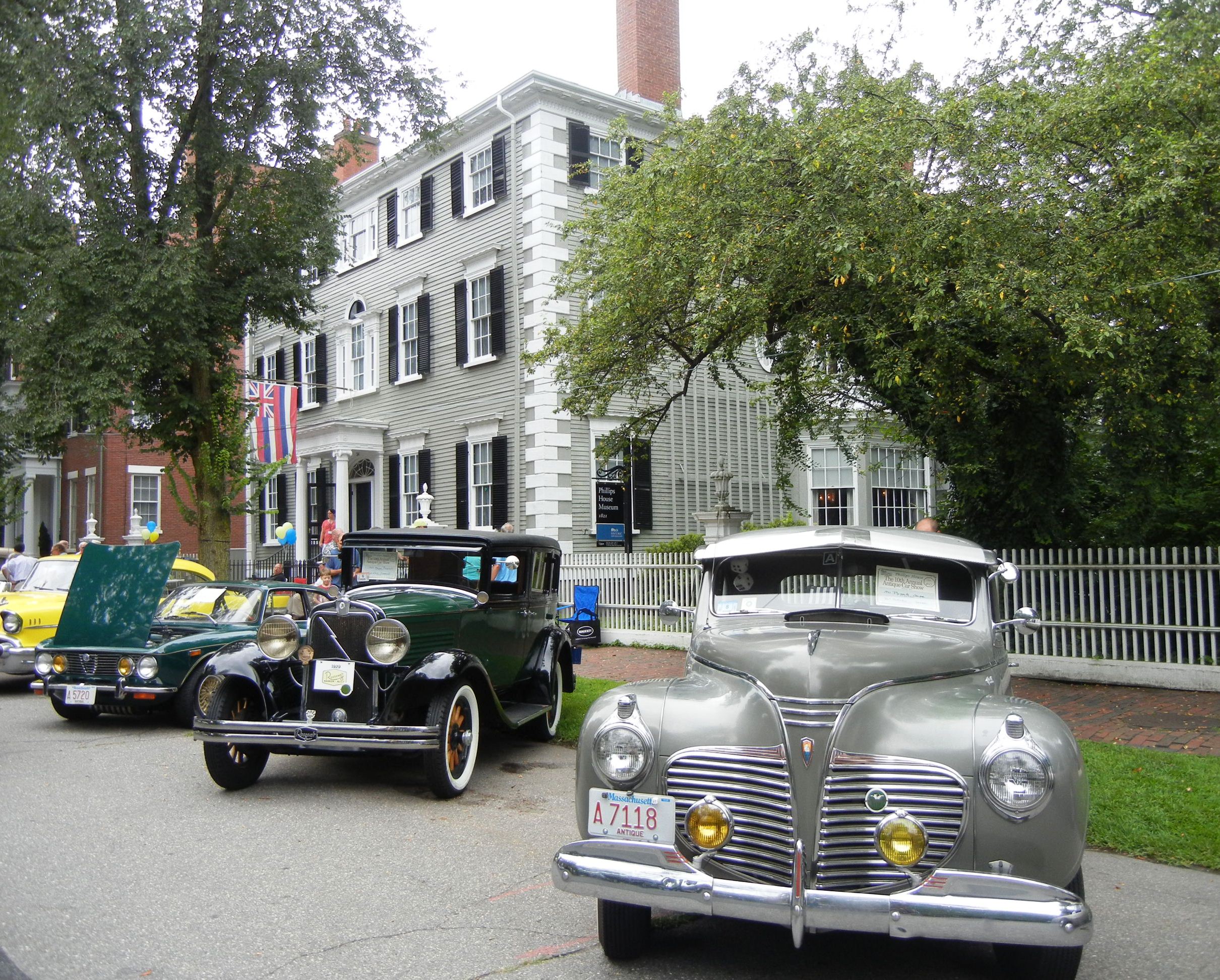 Cars on Chestnut - streetsofsalem